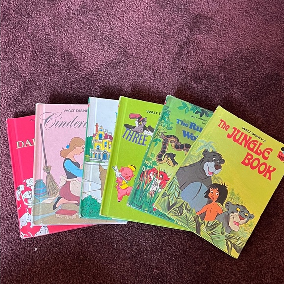 Disney | Toys | Disney Colorful Storybook Set Red Pink Green | Poshmark